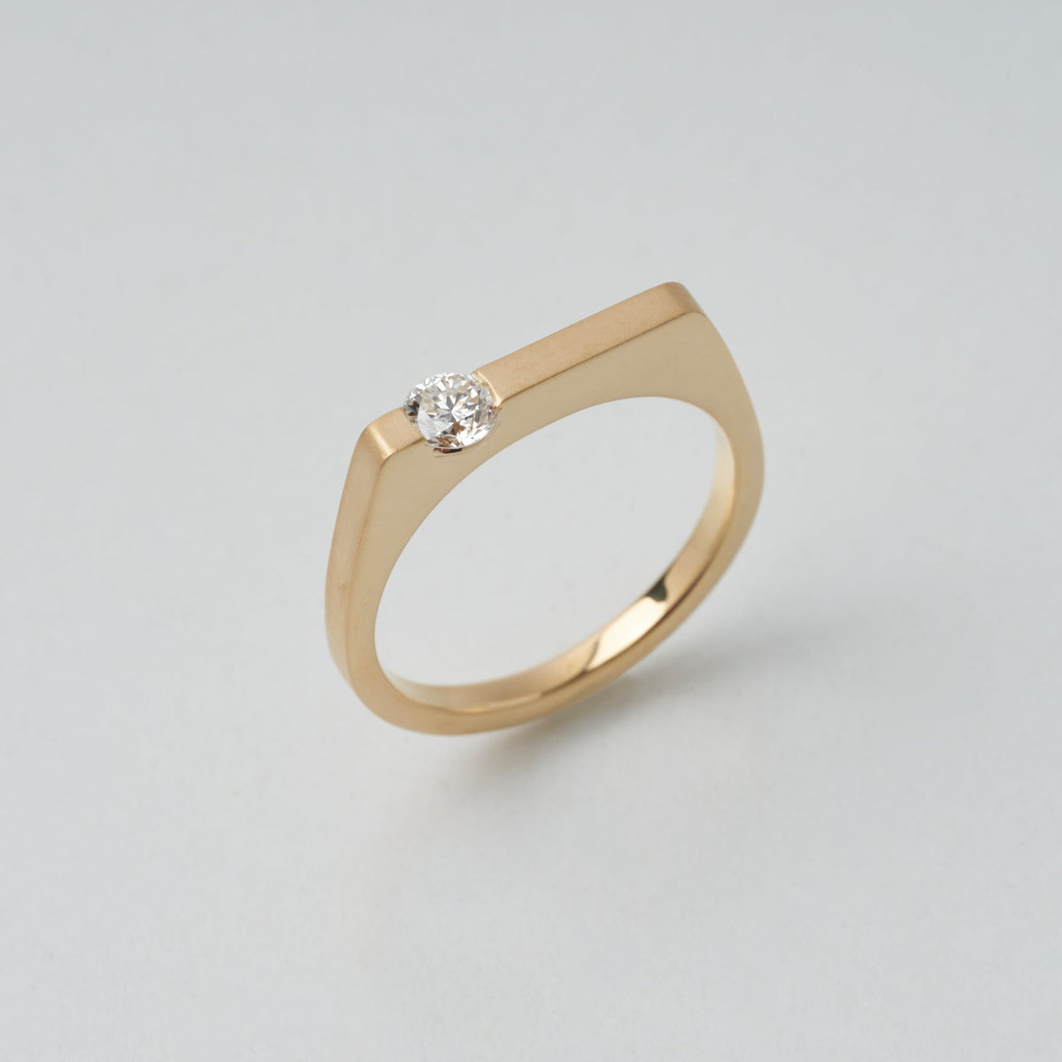 Shirusu K18 Diamond Ring for Everyday Use, Engagement Ring, Engagement ...